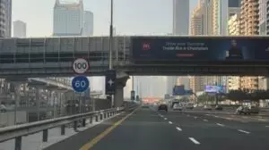 Speed Limits in UAE – Max and Min Limits, Fines & More | Hertz UAE